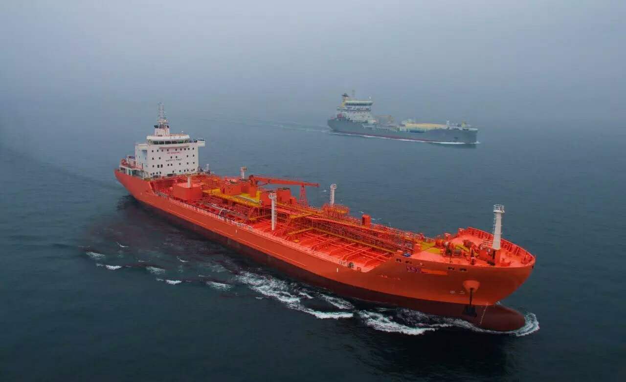 25000 DWT PRODUCT/CHEMICAL TANKER